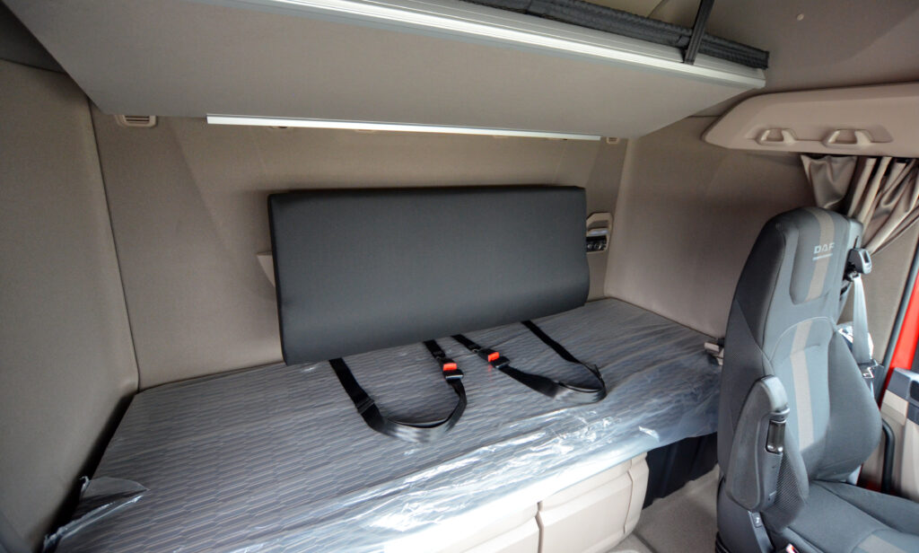 Interior modificaties for the new DAF types - ESTEPE